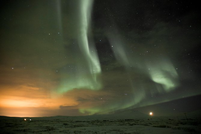 Northern Lights 4x4 Jeep/van Tour from Akureyri - Key Points