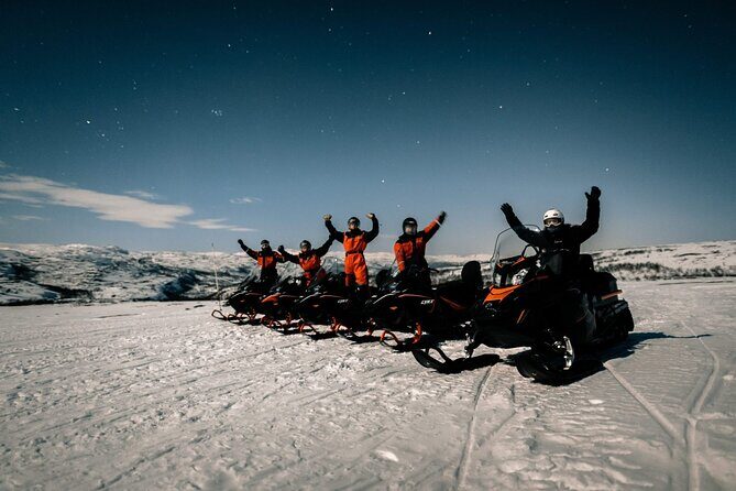 Northern Lights Adventure By Snowmobile - Snowmobiling in the Arctic Wilderness