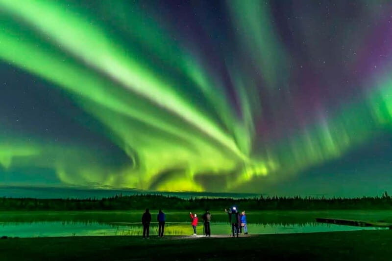 Northern Lights Jeep Tour - Icelandic Guide | Photos | Cocoa - The Itinerary Breakdown