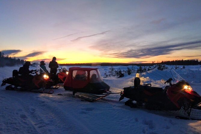 Northern Lights Night by Snowmobile (private tour) - What Makes This Tour Stand Out