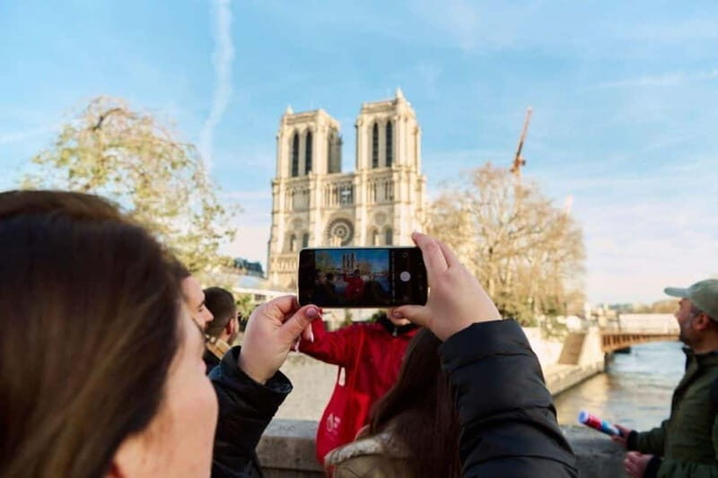 Notre Dame Cathedral : Entry, Cruise & Outside Guided Tour - Visiting Tips and Practical Details