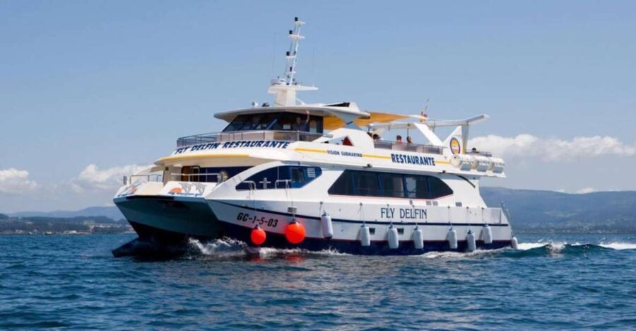 O Grove: Ría de Arousa Catamaran Tour with Seafood Lunch - An in-depth Look at the Catamaran Tour