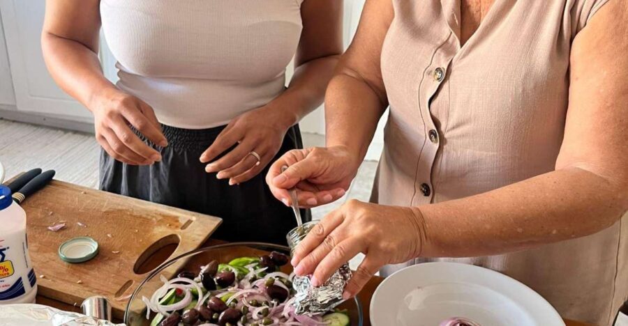 Oia: Greek Cooking Class and Lunch with a Local Grandmother - The Experience: Why It’s Special