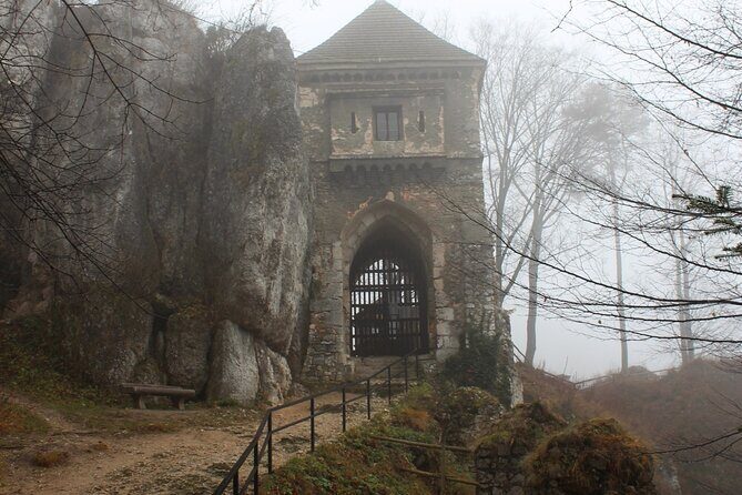 Ojców National Park and Pieskowa Skaa Castle - What You’ll Love and What to Keep in Mind