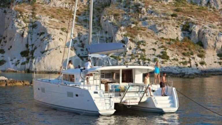 Olbia: catamaran tour in the Tavolara Marine Protected Area - The Return Journey