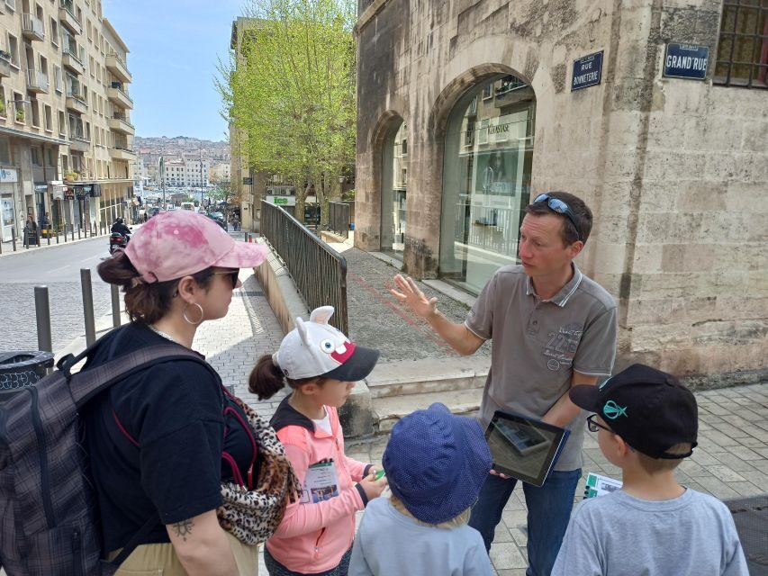 "Old Marseille" district tour and treasure hunt - The Itinerary: A Closer Look