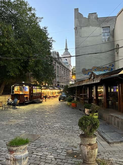 Old Tbilisi Private Walking Tour with Wine and Cable Car - The Highlights: Why This Tour Works