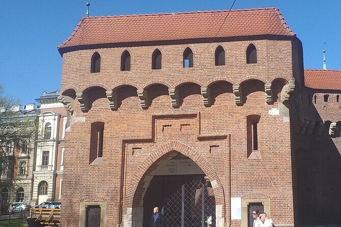 Old Town of Krakow and Wawel in Russian - Why This Tour Is Worth It