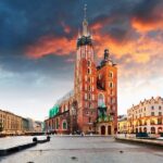 Old Town Short Guided Tour to Saint Mary Basilica - Value and Practical Tips