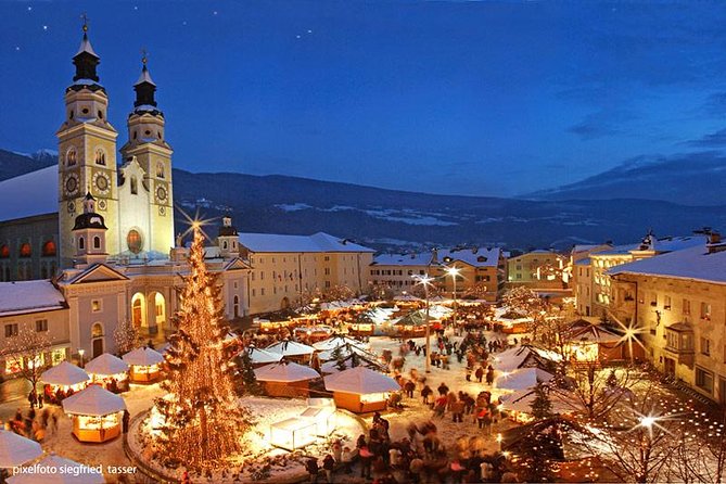 One day tour Christmas markets Innsbruck - Bressanone - Vipiteno - An Authentic Holiday Experience: Touring Innsbruck, Vipiteno, and Bressanone During Christmas