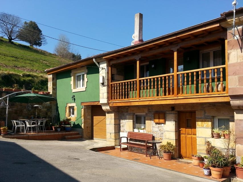 One week Spanish Course living at your Tutor's family home - The Bottom Line
