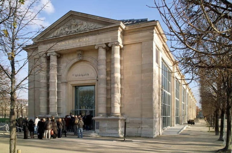 Orangerie Museum Skip-the-Line Private Guided Tour - Discovering the Unique Collection of the Orangerie
