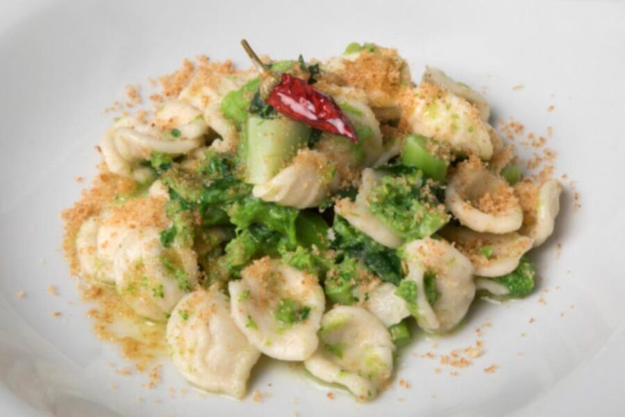ORECCHIETTE CLASS WITH WINE TASTING & APERITIF - A Deep Dive into the Experience