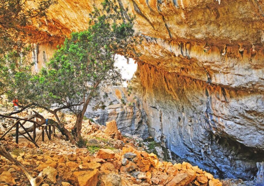 Orosei-Dorgali-Oliena: Hike to nuragic village of Tiscali - An In-Depth Look at the Tour Experience