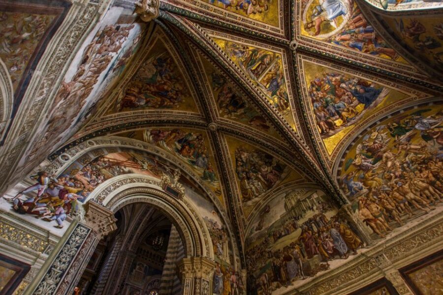Orvieto: Old Town Guided Walking Tour - What to Expect on the Tour