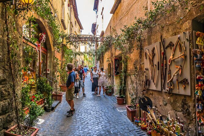 Orvieto Private Full Day Guided Tour from Rome with Lunch - Underground Secrets: Pozzo della Cava