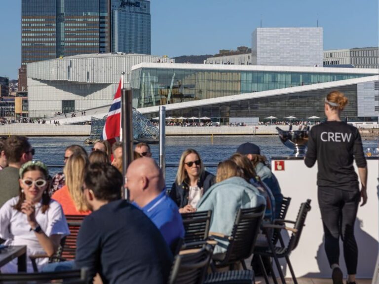 Oslo: Electric Boat Cruise with Brunch - The Scenic Path and Highlights