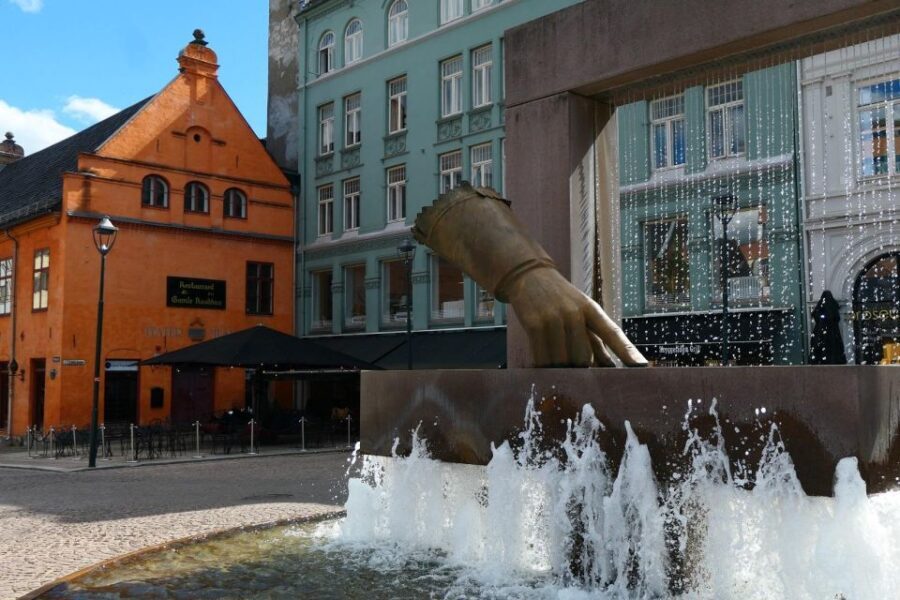 Oslo: In the Heart of Oslo Walking Tour - Exploring the Itinerary in Detail