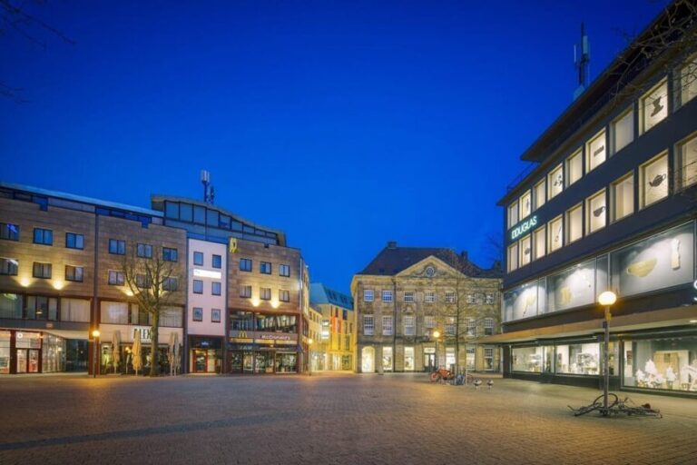 Osnabrück Private Guided Walking Tour - Value and Practical Considerations