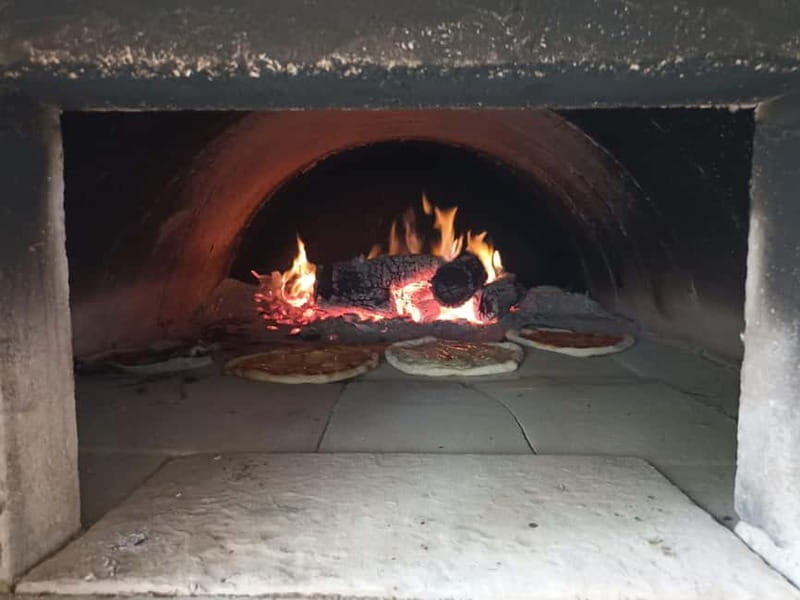 Ostuni: pizza cooking class with local family in the countryside - The Itinerary in Detail