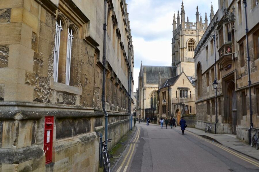 Oxford: CS Lewis and JRR Tolkien Walking Tour - The Experience: A Balanced View