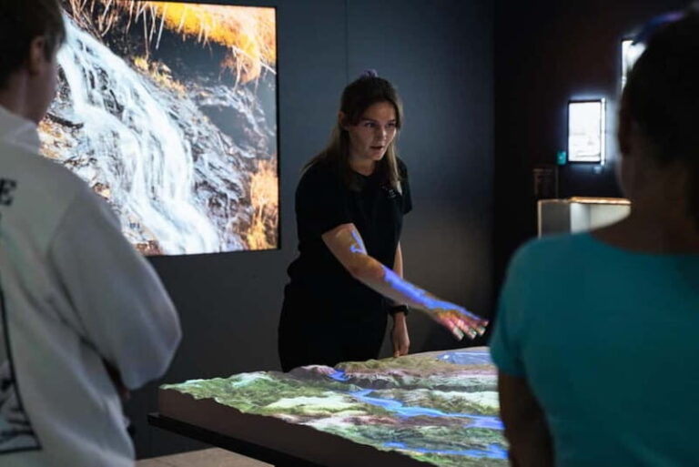 Øystese: Aquaculture Exhibition Guided Tour - Why You Should Consider This Tour