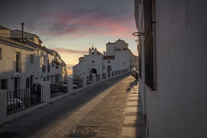 Paco de Lucías Legacy: Self-Guided Story Quest in Algeciras - Key Points