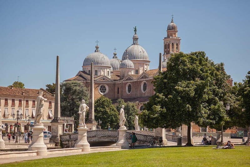Padua: Express Walk with a Local in 60 minutes - Authenticity and Local Flavor
