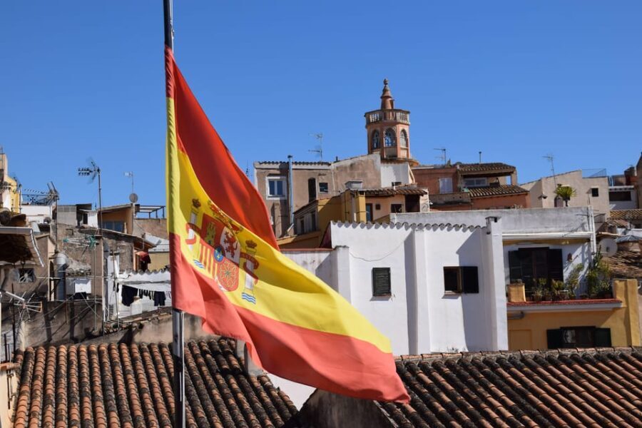 Paella over Palma - Why the Rooftop Setting Matters