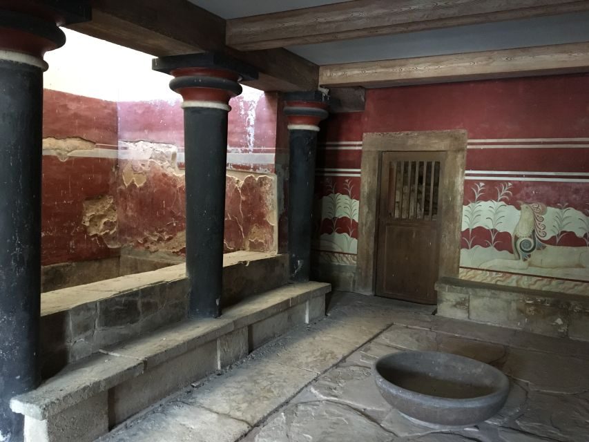 Palace of Knossos Small Group Tour - Who Would Love This Tour?
