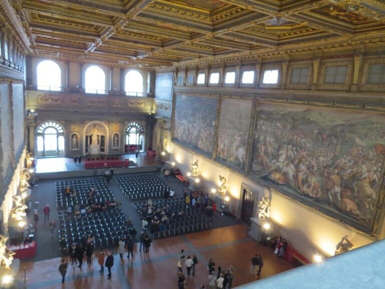 Palazzo Vecchio Secret Passages Tour & Lunch or "Gelato" - The Itinerary in Detail
