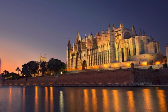 Palma at Night by Boat - What Makes It Stand Out?