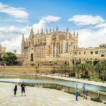 Palma: Cathedral of Mallorca Skip-the-Line Entry Ticket - Architectural Highlights and Artistic Details