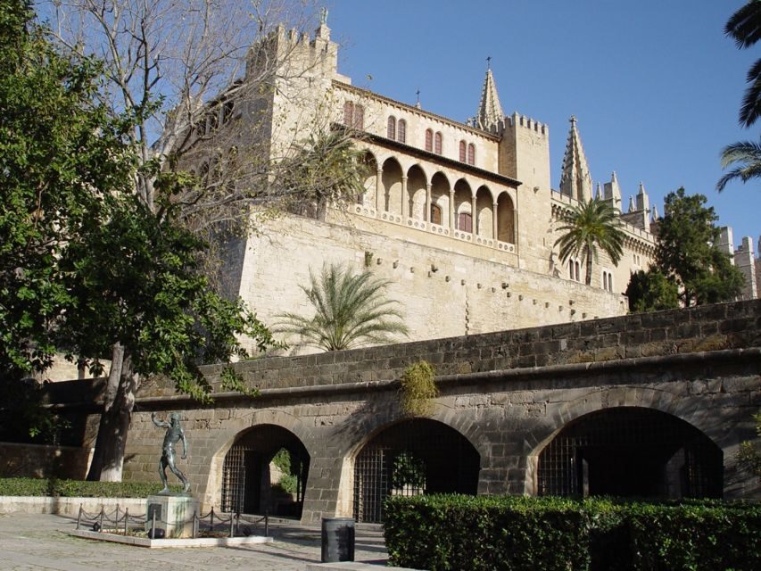 Palma de Mallorca: Palma and Valldemossa free time - Journey to Valldemossa: A Picturesque Village