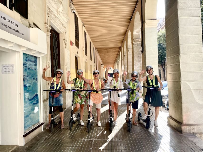 Palma: Guided 1.5 H city tour on Electric scooter - The Ride Through Palmas Historic Streets