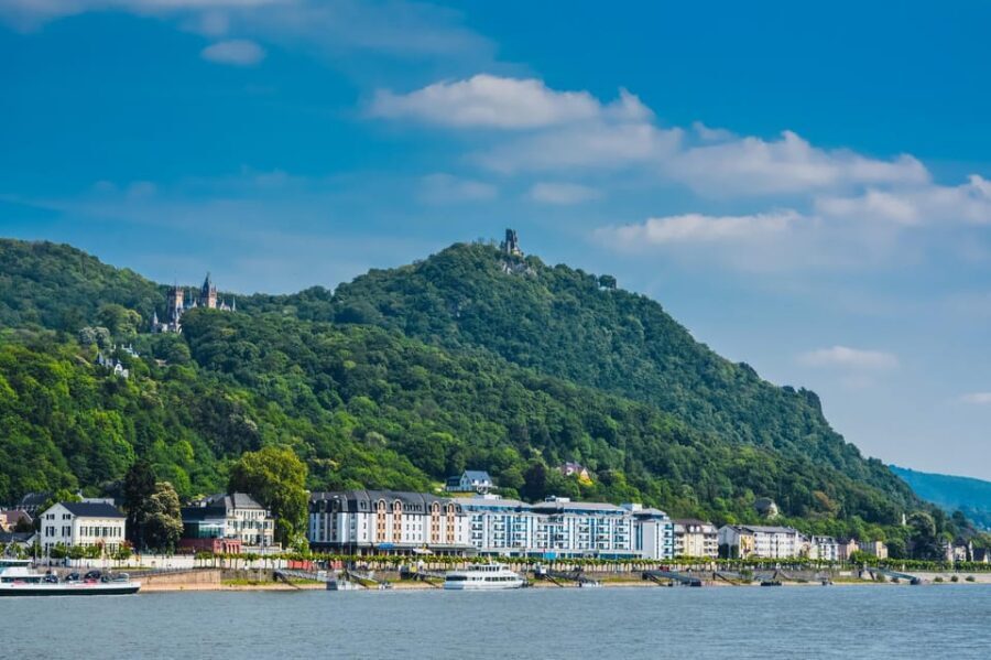 Panorama tour between Bonn and Königswinter - The Scenic Route: What You’ll See from the Water