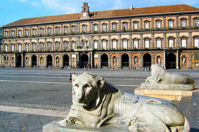 Panoramic shore excursion of the city of Naples and historic center. - Itinerary Breakdown