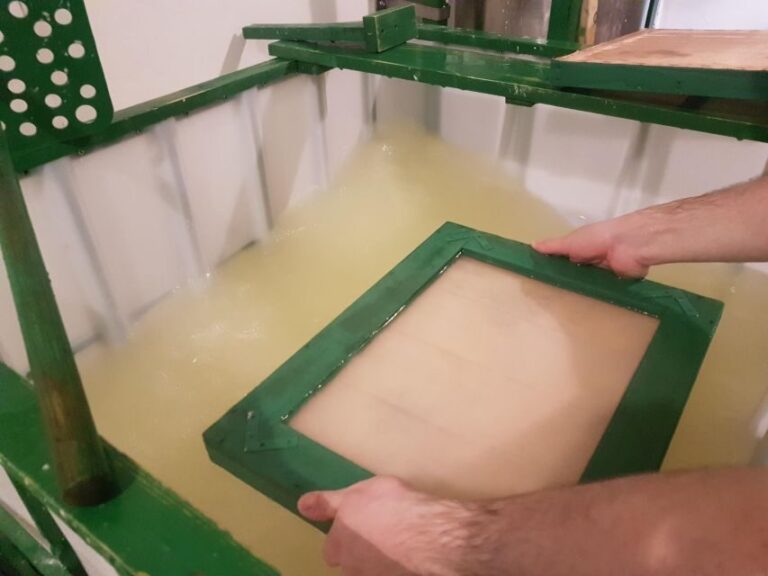 Paper Museum: a day with the master paper makers - FAQ