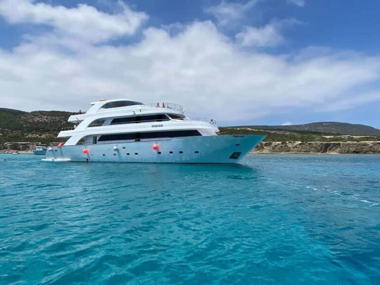 Paphos: Blue Lagoon Cruise-BBQ Lunch, Open Bar, Slide - The Food and Drinks