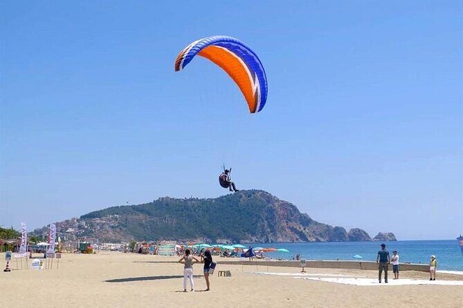 Paragliding Experience at the Peerless Cleopatra Beach - Who Should Consider This Experience?