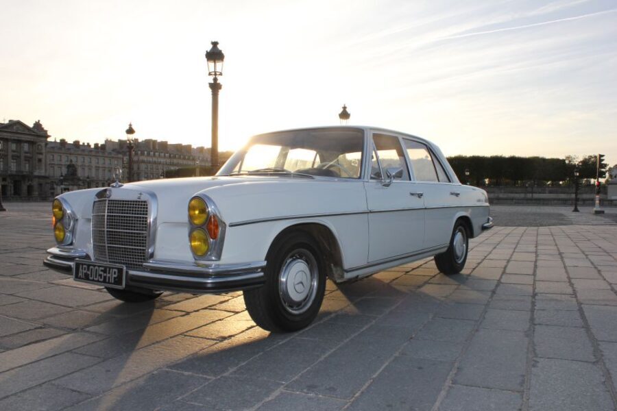 Paris: 2.5-Hour Guided Vintage Car Tour and Wine Tasting - Why This Tour Is Worth It