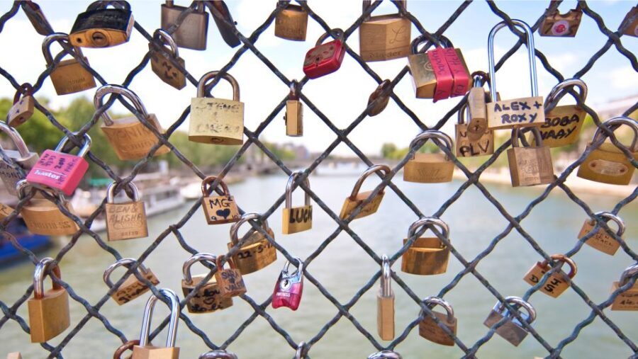Paris: 2.5-Hour Private City Highlights Kickstart Tour - The Value for Travelers