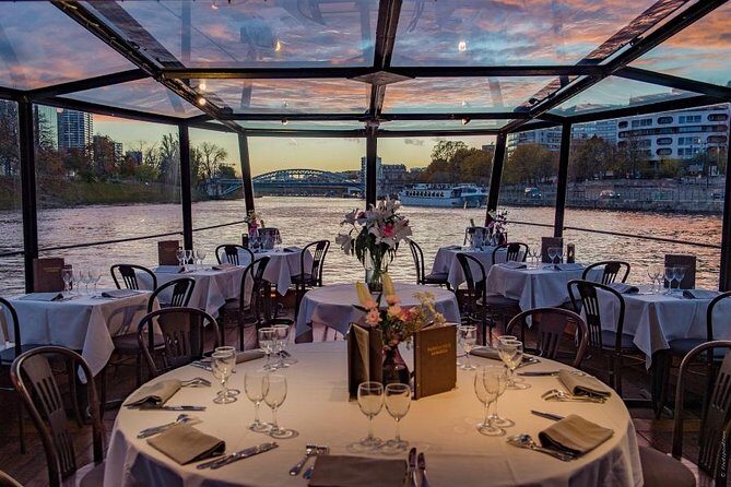 Paris 3-Courses Gourmet Dinner Seine River Cruise with Champagne - The Experience Itself: What You Can Expect