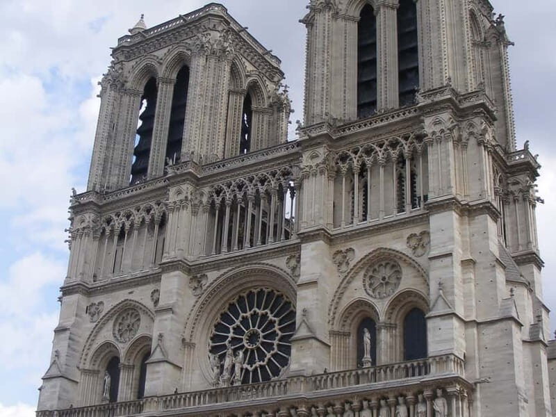 Paris - 6-Hour Private Guided Walking Tour of the City - What Travelers Are Saying