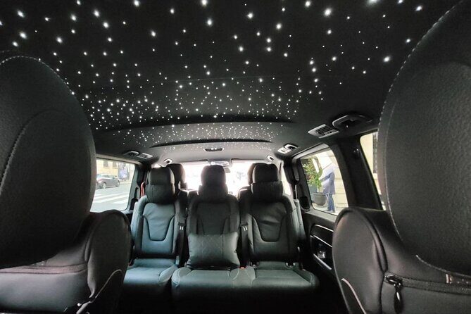 Paris Airport (CDG/ORLY) Transfer Minivan From or To Paris 1way - A Comfortable and Safe Arrival Experience