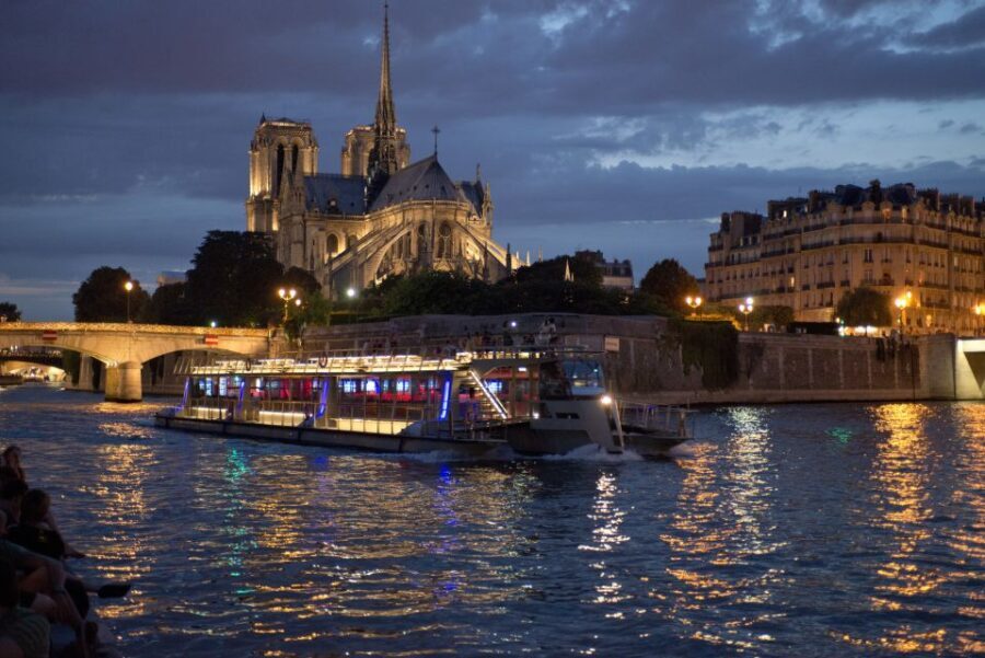 Paris: Big Bus Hop-on Hop-off Tour and Seine River Cruise - The Boat Ride: A Relaxing Perspective of Paris
