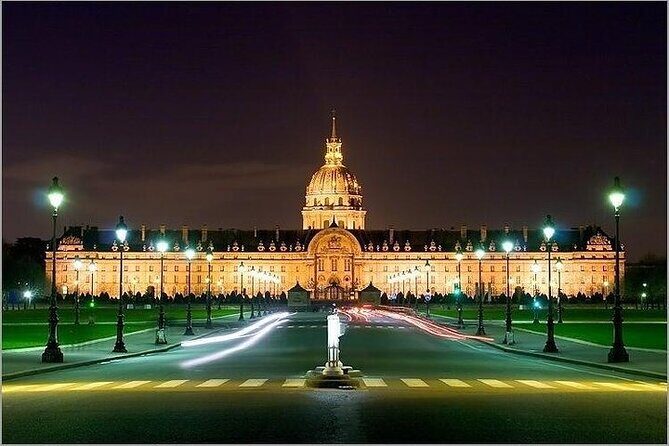 Paris By Night - Essential Tour - Private Trip - The Transportation: A Step Above
