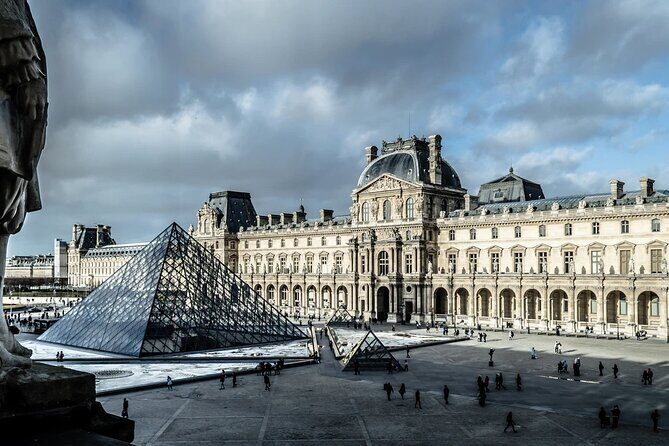 Paris by Night Private illumination Tour Hotel pickup - Why This Tour Offers Real Value