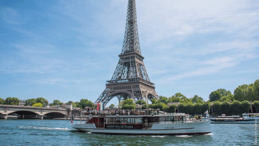 Paris: Champagne Tasting Cruise Departure from Eiffel Tower - The Realities of the Experience