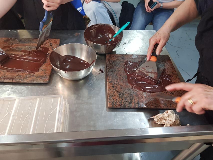 Paris: Chocolate Discovery Workshop and Tasting - The Learning Component
